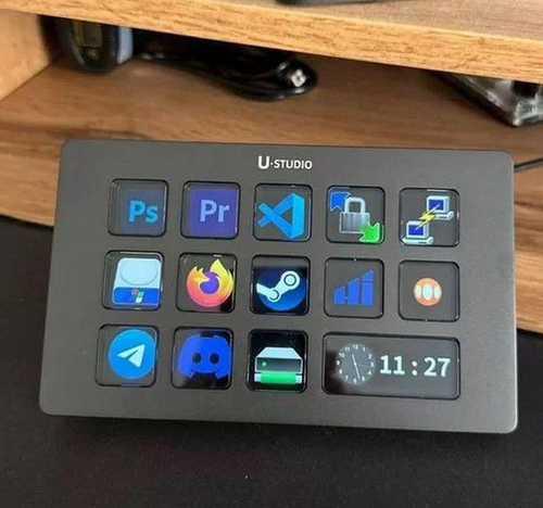 Контроллер Ulanzi Stream Deck D200