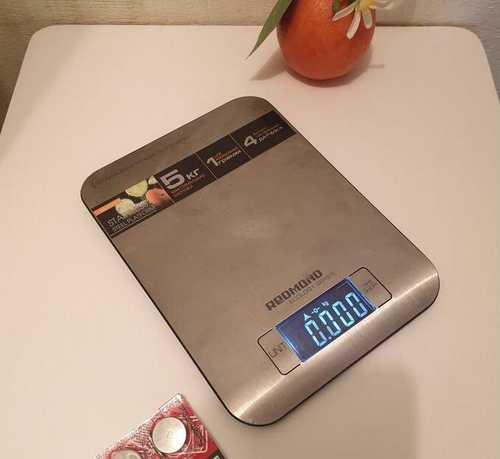 Весы кухонные электронные Redmond RS-M723