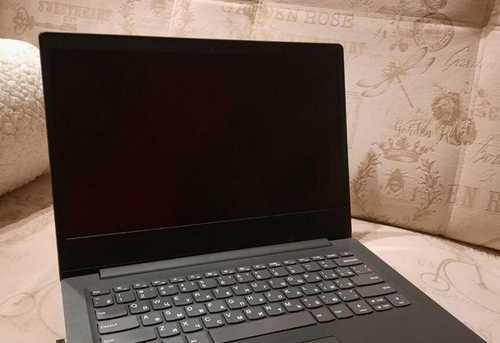 Ноутбук Lenovo V14-ADA (82C6S03900)