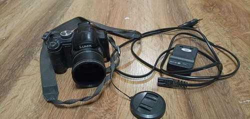 Зеркальный фотоаппарат Panasonic lumix
