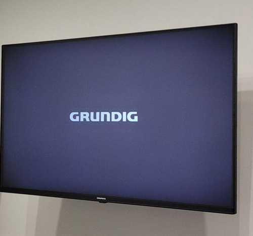 Телевизор Grundig 50'