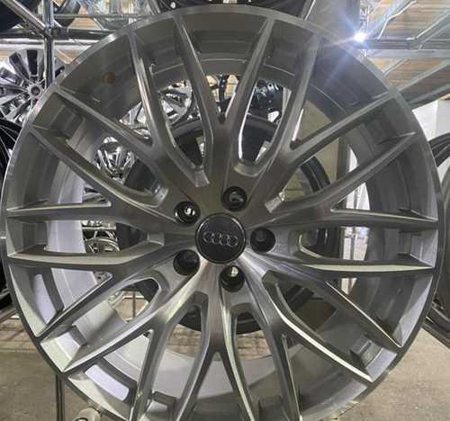 Комплект дисков R20 5*112 audi