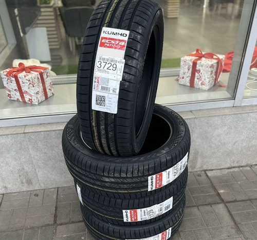 Kumho Ecsta PS71 SUV 265/45 R20 108Y