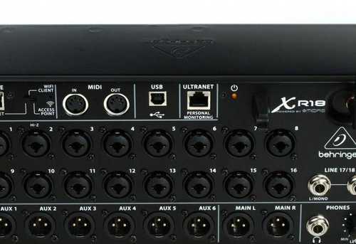 Behringer XR18 цифровой рэковый микшер