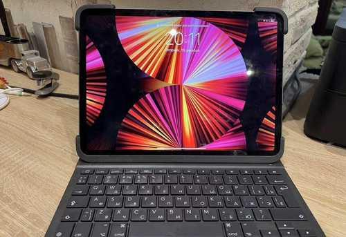 iPad pro 11 128gb WI-FI + Celluar с клавиатурой