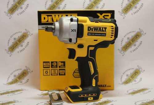 Аккумуляторный ударный гайковерт DeWalt DCF891N