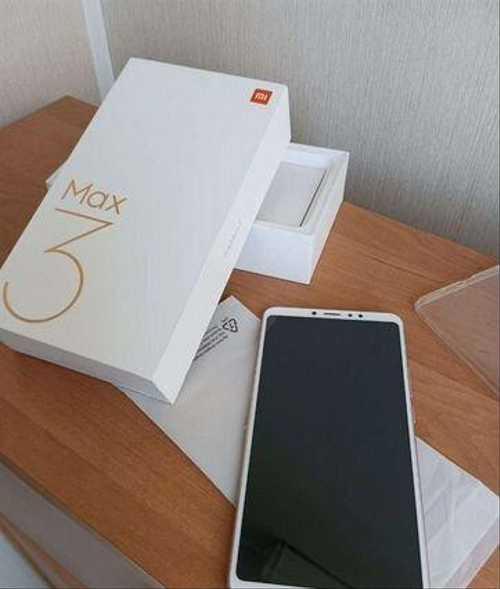 Телефон Xiaomi Mi Max3 4/64Gb