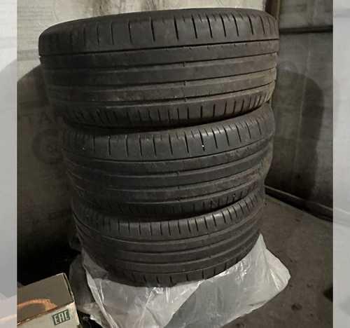 Pirelli P Zero 255/55 R19 107W