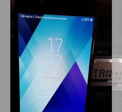 Смартфон Samsung GalaxyA3