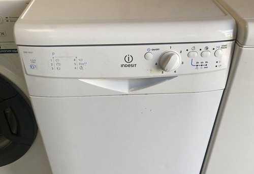 Посудомоечная машина Indesit DSG2637