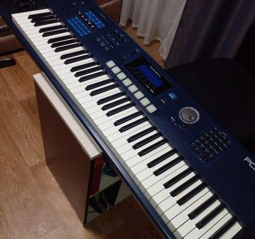 Синтезатор Kurzweil PC3 LE7