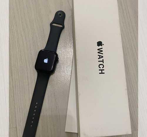 Часы apple watch se 2 44 mm