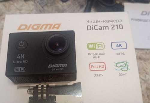 Экшн камера Digma Dicam210