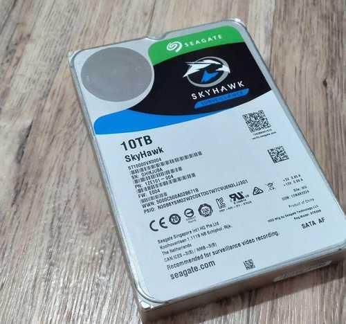 Жесткий диск (HDD): 3,5" на 10 тб