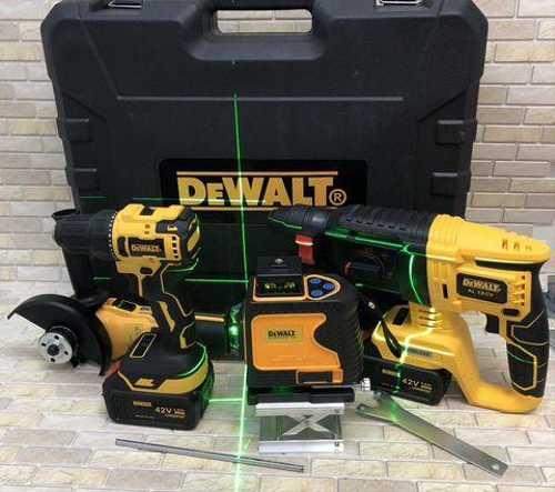 Аккумуляторные 3в1 + Лазерный уровень 4D Dewalt