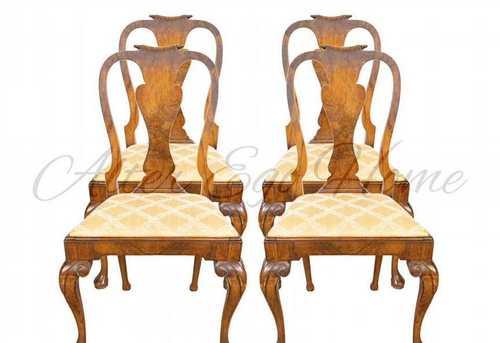 Комплект антикварных стульев с фигурной спинкой