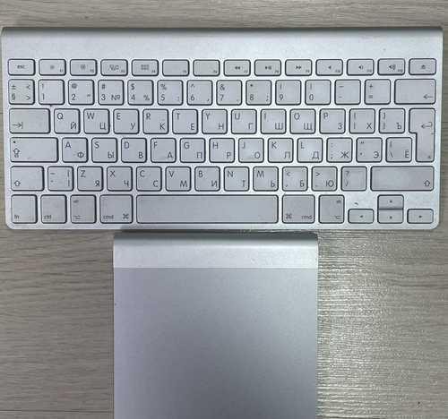 Клавиатура и трекпад apple