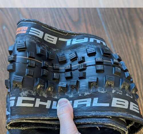 Покрышка 27.5 2.8 schwalbe magic mary