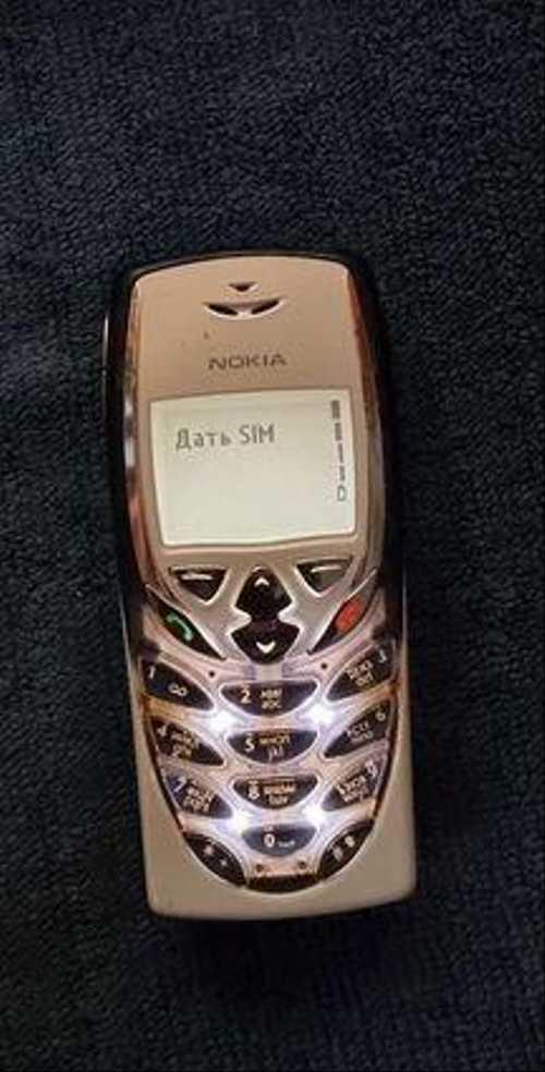 Кнопочный телефон Nokia 8310