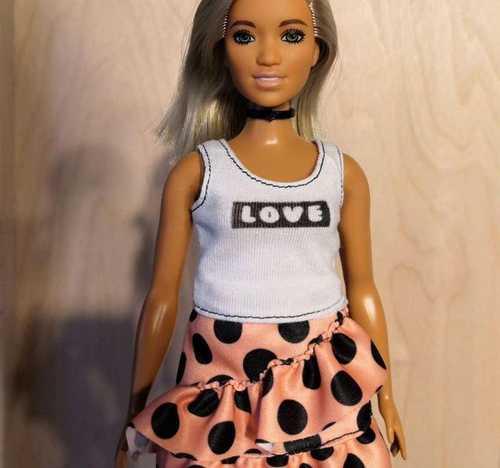 Barbie fashionistas 111