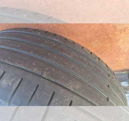 Goodyear Eagle F1 AT 255/45 R19