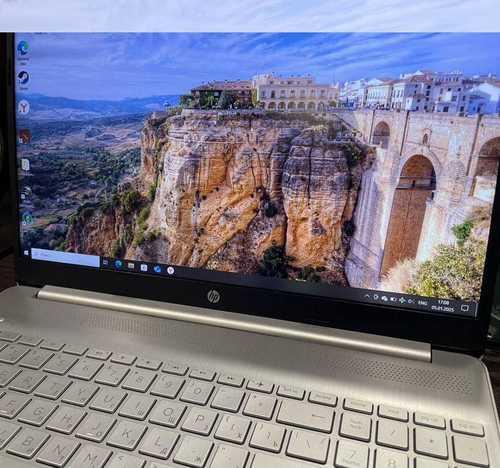 Ноутбук hp laptop 15s