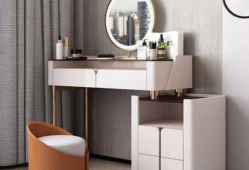 Столик для макияжа с зеркалом "Dian Fan"