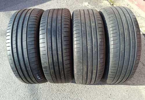 Pirelli P Zero PZ4 225/50 R18