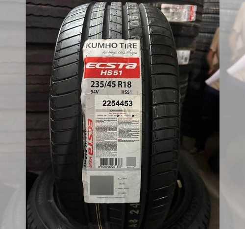 Kumho Ecsta HS51 235/45 R18 94V