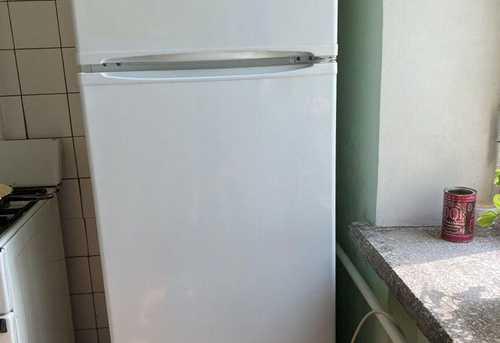 Холодильник бу Stinol (работает только морозилка)