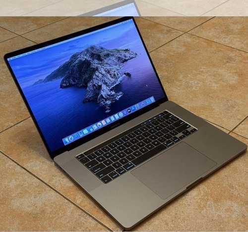 Macbook Pro 16 2019 8gb 5500 i9 32gb 1tb