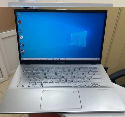 Ноутбук asus VivoBook R459FA. i3-8145U