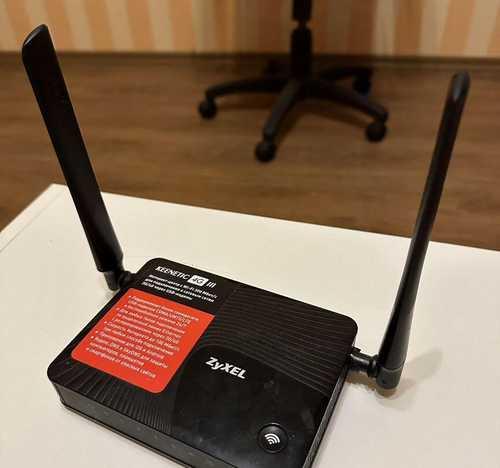 Роутер USB-WiFi zyxel Keenetic 4G III