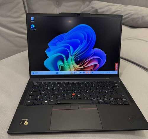 Lenovo ThinkPad T14s Gen 6 Snapdragon X Elite X1E