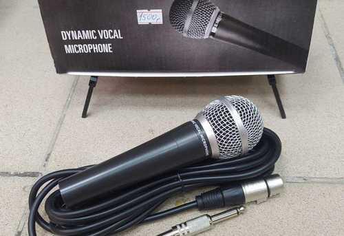Динамический микрофон
