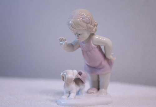 Pavone фарфоровая статуэтка девочка с собачкой