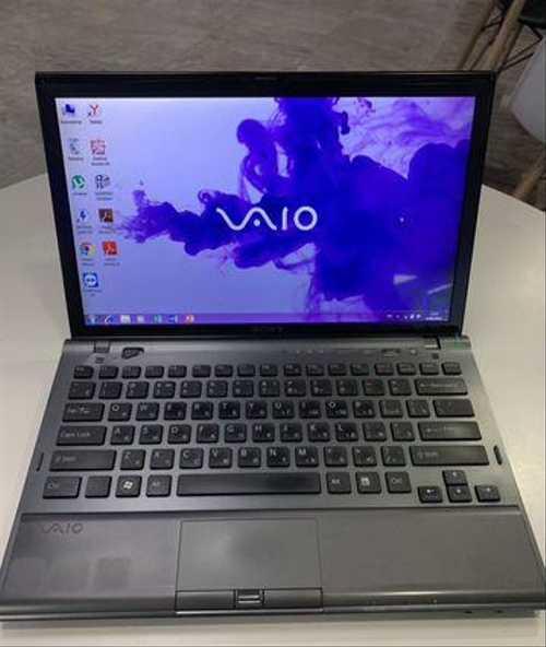 Sony vaio vpcz11Z9R 13.3 Core I7 SSD 256