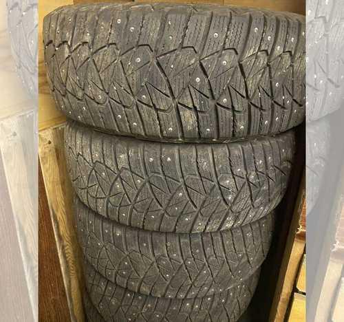 Goodyear Ultragrip 600 205/55 R16 94T