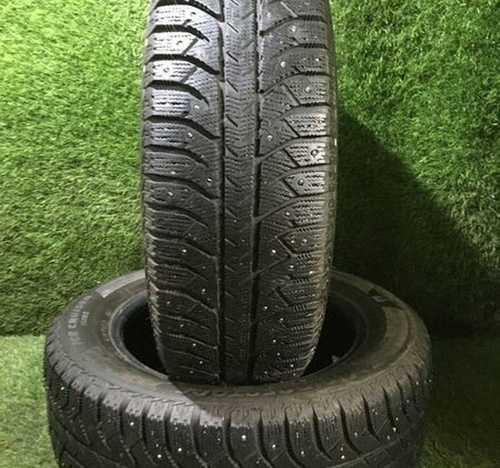 Bridgestone Ice Cruiser 7000S 215/60 R16 95T