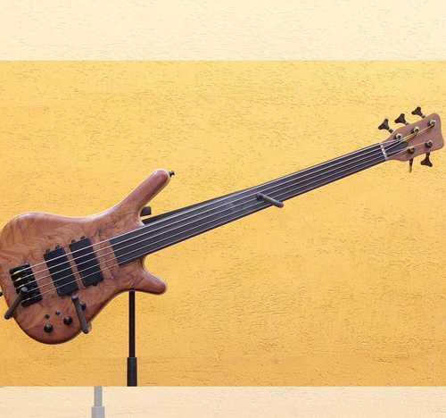 SBG Warwick Corvette 5 Fretless Bass