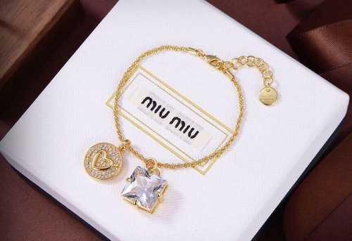 Браслет Mi* M*u