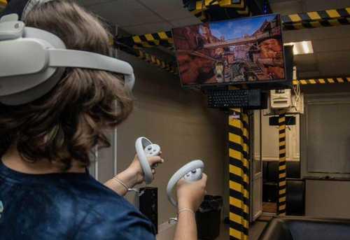Стойка для виртуальной реальности VR виар вр клуб