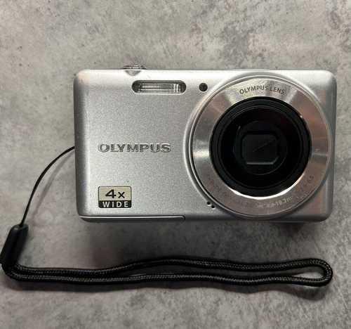 Винтажный y2k фотоаппарат Olympus VG-150