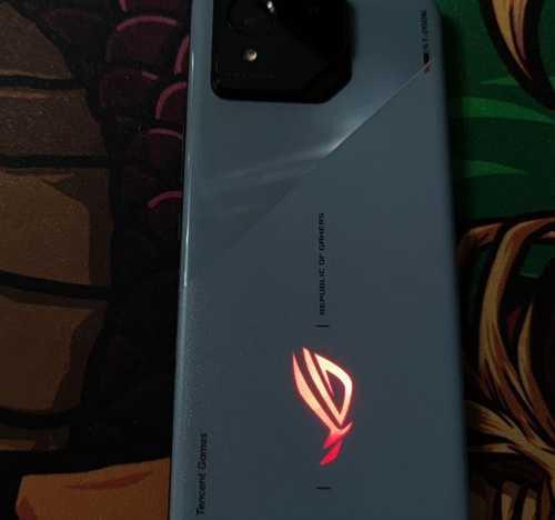 Asus ROG Phone 8, 16/256 ГБ