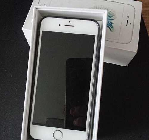 iPhone 6S, 16 ГБ