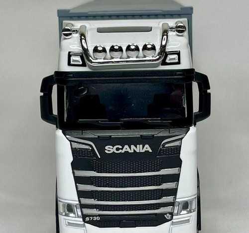 Модель Scania с прицепом