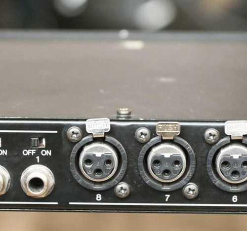 Предусилитель Yamaha MLA7