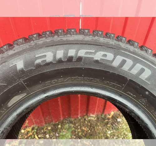 Laufenn I Fit Ice LW 71 205/75 R15 97T