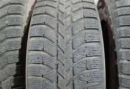 Bridgestone Ice Cruiser 5000 265/70 R16