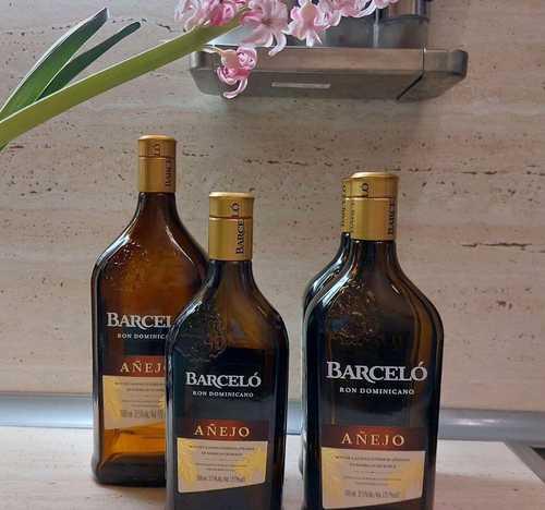 Бутылки из под рома Barcelo